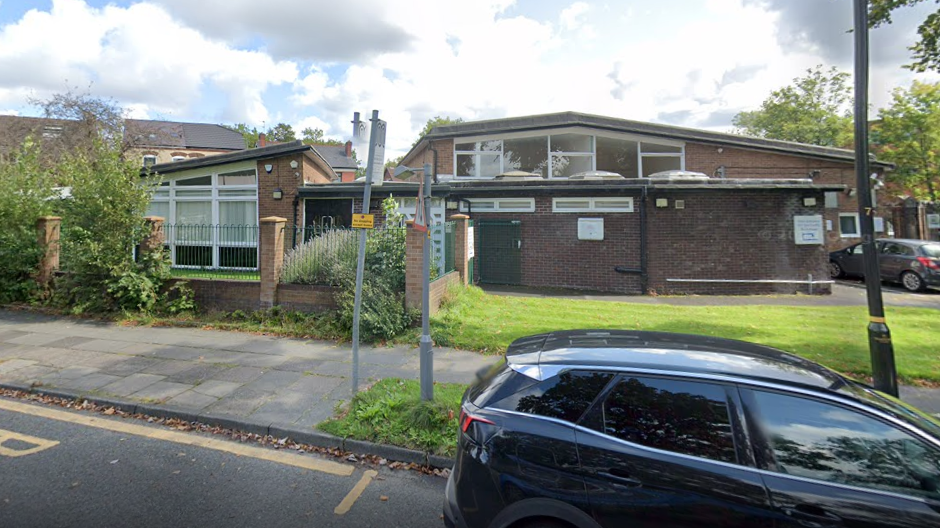 Primrose Surgery - Trafford West